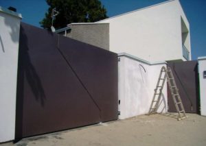 Solid Metal Gates, Design Ideas for Complete Privacy and Protection