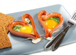 Romantic Food Design Ideas, Edible Decorations for Valentines Day Tables