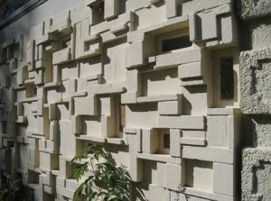 Creative Masonry Wall Designs Playing with Sunlight, Spectacular 3d ...
