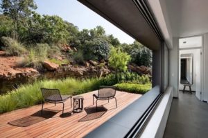 55 Beautiful Yard Landscaping Ideas Bringing Elegant Comfort into ...