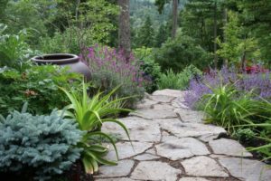 55 Beautiful Yard Landscaping Ideas Bringing Elegant Comfort into ...