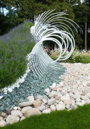 Beautiful Garden Sculptures Adding Creative Accents to Park Landscaping ...