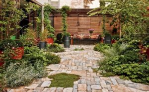 How to Keep Beautiful Gardens Neat, 55 Landscaping Ideas to Inspire