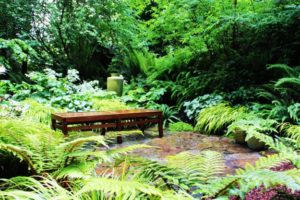 Inspiring Bench Design Ideas to Complete Beautiful Look of Your Garden