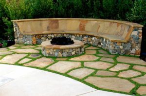 Inspiring Bench Design Ideas to Complete Beautiful Look of Your Garden
