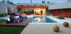 50 Yard Landscaping and Summer Decorating Ideas to Turn Your Pool Area ...