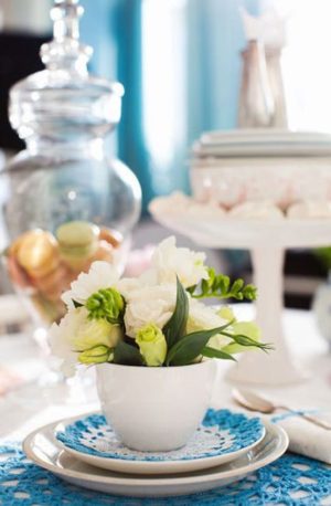 Creative Table Setting Ideas for your Bright Summer Party