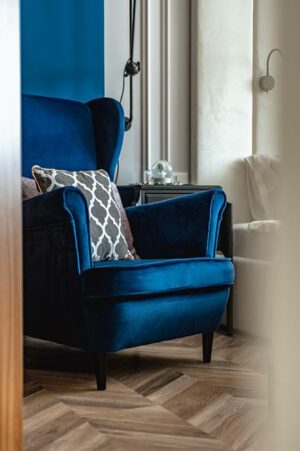 How to Use Black Color in Modern Interior Design and Decor