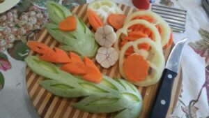 Food Carving, 50 Fall Ideas Creating Fabulous Edible Decorations for ...