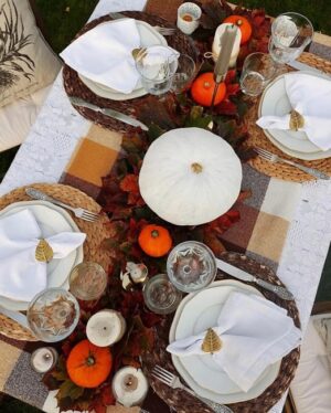 Modern Thanksgiving Table Decoration, 25 Inspiring Fall Table Setting Ideas
