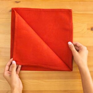 20 Individual Centerpiece Ideas, How to Fold Napkins into Creative ...