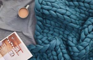 Spicy and Cozy Winter Decorating Ideas to Refresh Home Interiors