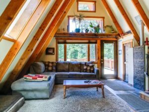 Modern Interior Design, Triangular Architectural Interiors