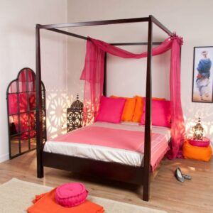 Four Post Beds Bring Castle Luxury into Modern Bedroom Designs