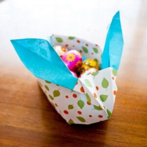 Easter Crafts and Unique Gifts, How to Fold Origami Bunnies