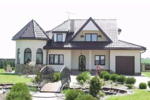 Contemporary Tower Houses and Homes with Turrets Inspired by Medieval ...