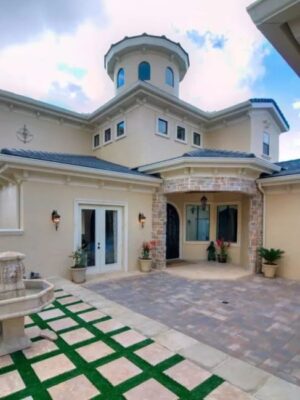 Contemporary Tower Houses and Homes with Turrets Inspired by Medieval ...