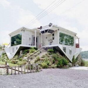 Unique House Designs, 55 Distinctive Architectural Creations