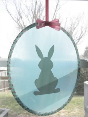55 Easter Ideas for Window Decorating, Colorful Spring Crafts, DIY ...