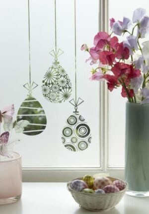 55 Easter Ideas for Window Decorating, Colorful Spring Crafts, DIY ...