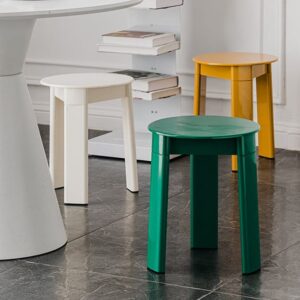 Colorful Chairs and Stools Brighten Up Modern Kitchens and Beautifully ...