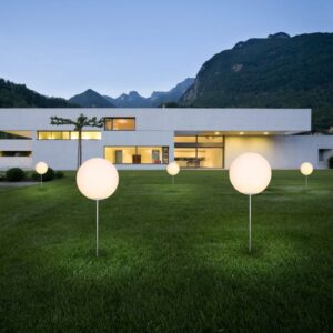 Modern Outdoor Lights, Contemporary Yard Decorations Add Brilliant ...