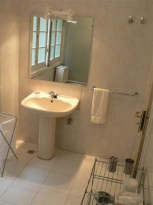 55 Small Bathroom Design Ideas, Tips to Create Functional and Modern ...