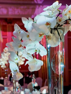 55 Original Flower Arrangements, Table Centerpieces and Unique Gift ideas