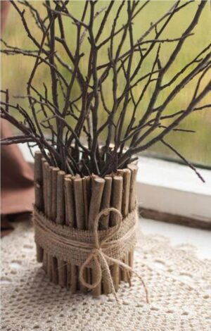 Decorative Branches Bring Life to Fall Rooms, 50 Ideas to Add Seasonal ...
