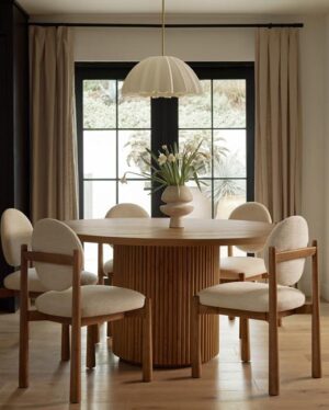 Impressive Modern Interior Design Ideas Mixing Colonial Vibe and ...