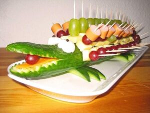 50 Creative Food Decoration Ideas, Snake Inspired Edible Decorations ...