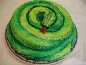 50 Creative Food Decoration Ideas, Snake Inspired Edible Decorations ...