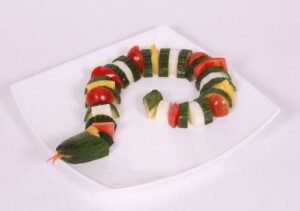 50 Creative Food Decoration Ideas, Snake Inspired Edible Decorations ...