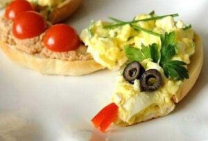 50 Creative Food Decoration Ideas, Snake Inspired Edible Decorations ...