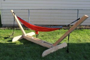 Where and How to Hang Hammocks and Create Romantic Spots, Backyard Ideas
