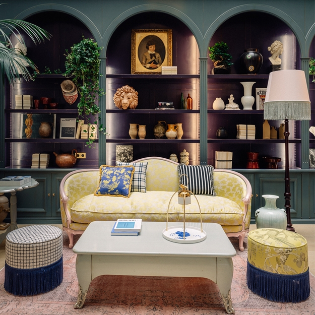 Bespoke Vintage Furniture, Upholstery Fabrics and Wood Painting Ideas ...